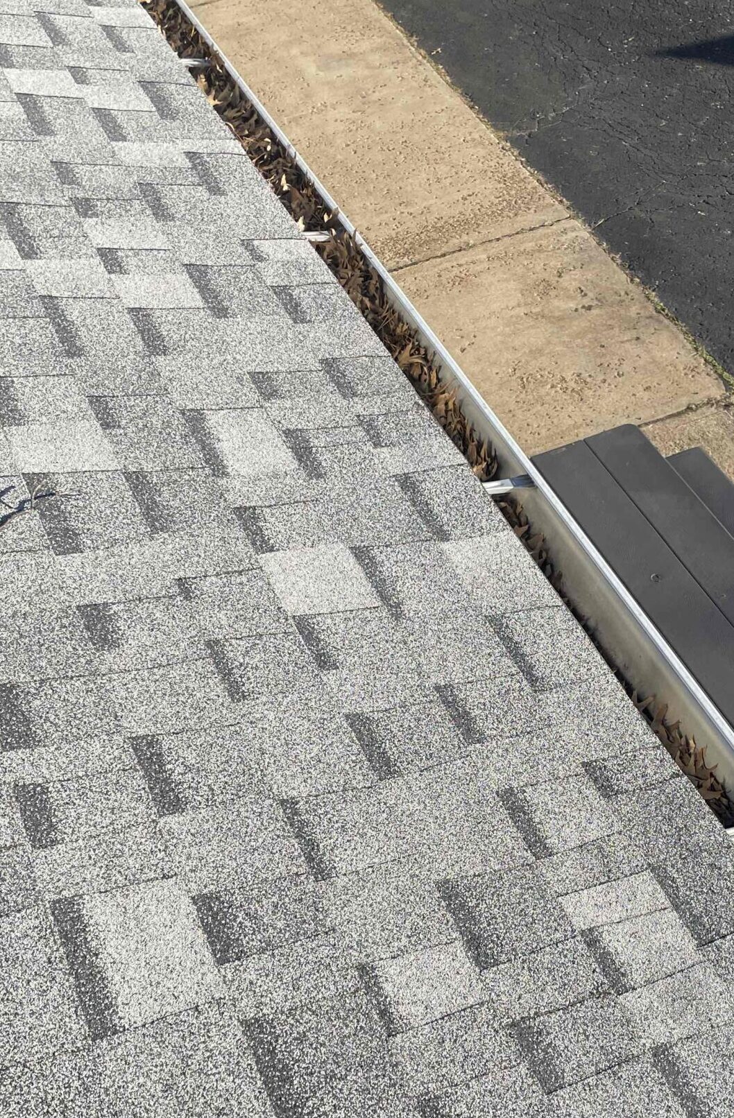 Gutter Cleaning in Missouri Tips & FAQ's by Proworx Handyman